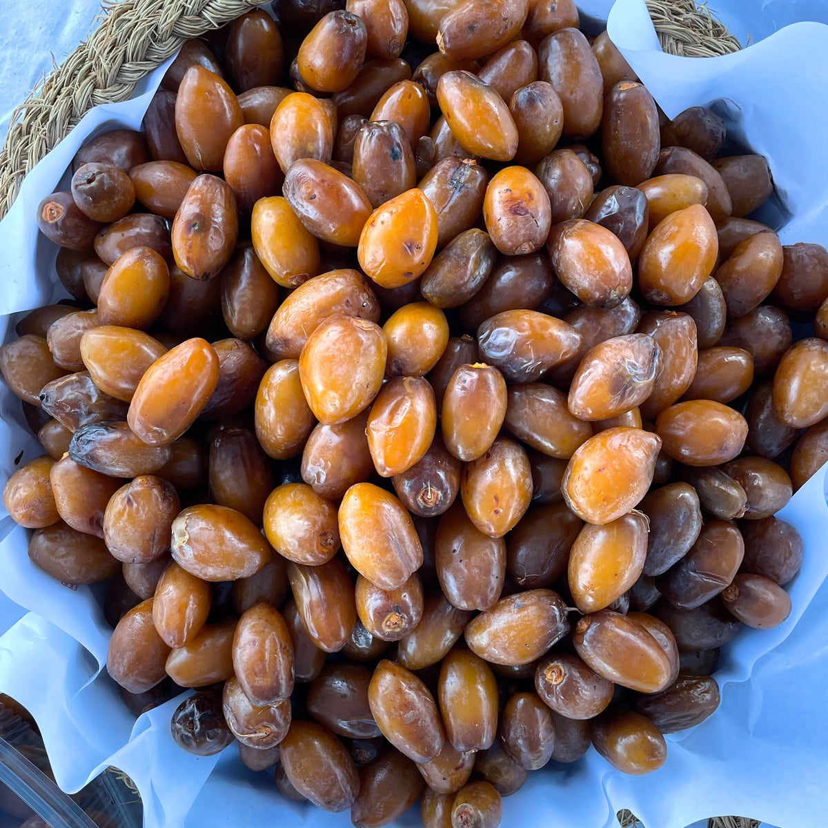 Dátiles Medjoul de Elche – Palmas y datiles Serrano Valero